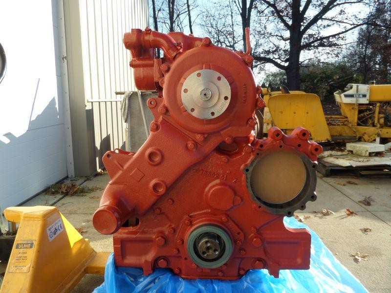 International D414, DT414 Reman Basic Engine | Replaces 1928250C92 ...